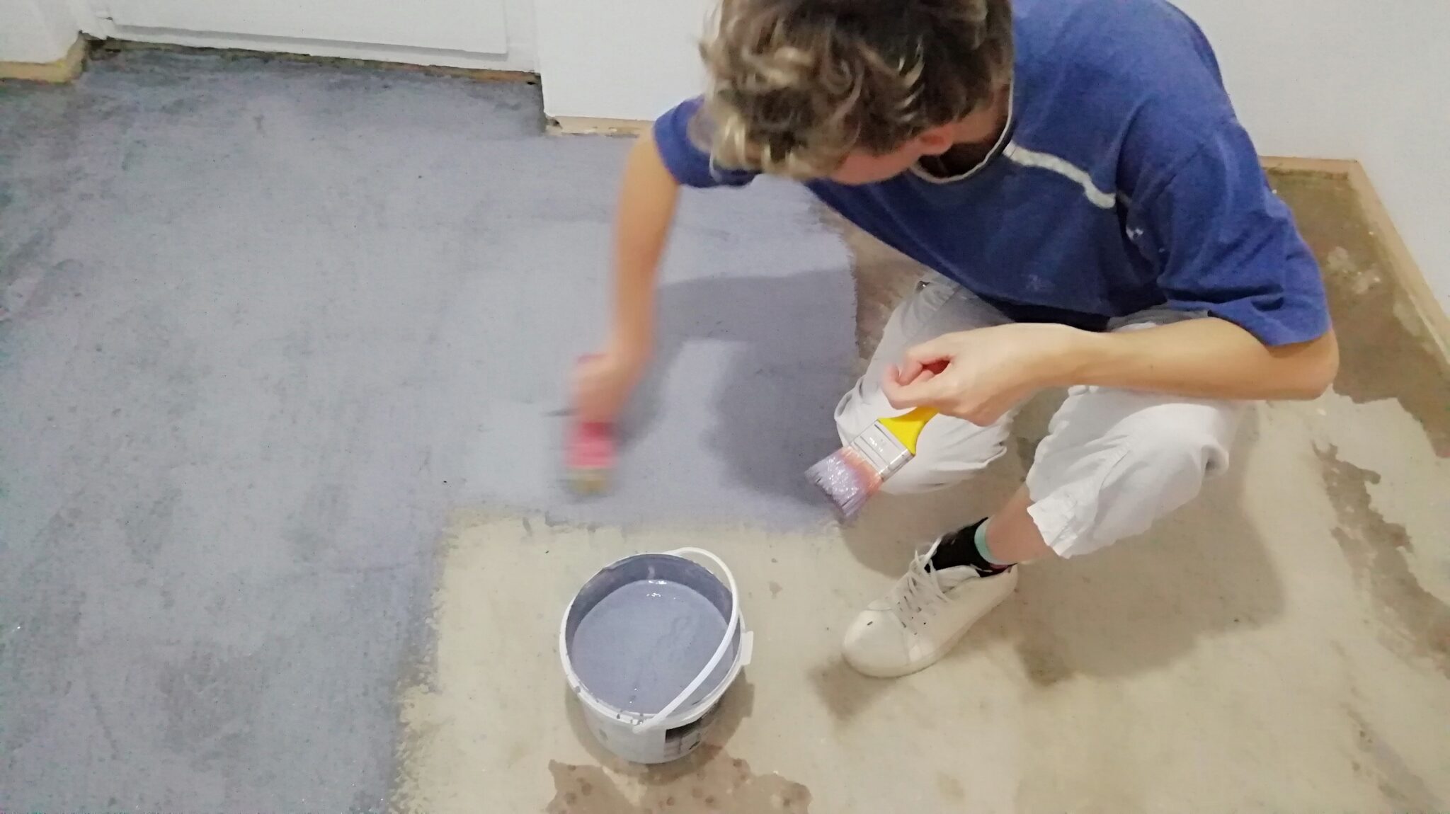 Kako samostalno izliti samonivelišuću masu - DIY s Aleksandrom